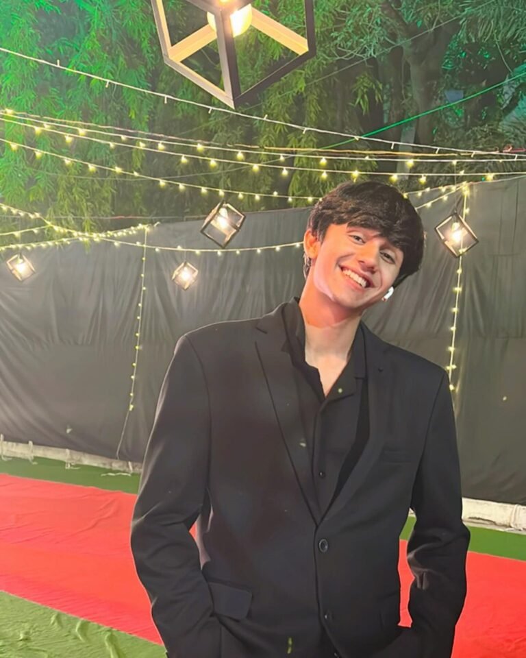 Aditya Khatri – Bio, Age, Net Worth, Instagram - Aflence
